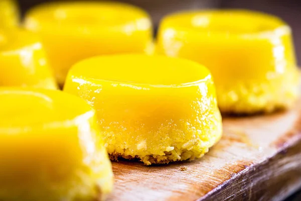 Fotos de Quindim, Imagens de Quindim sem royalties | Depositphotos