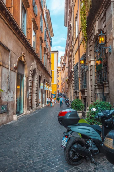 Fotos de Ruas de roma, Imagens de Ruas de roma sem royalties ...