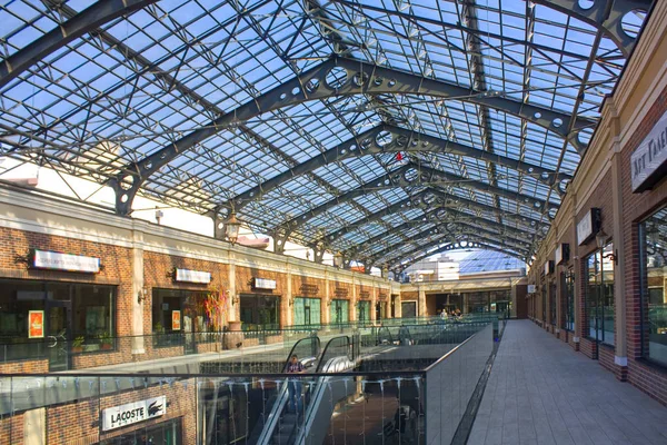 Victoria shopping center Stock Photos, Royalty Free Victoria shopping ...