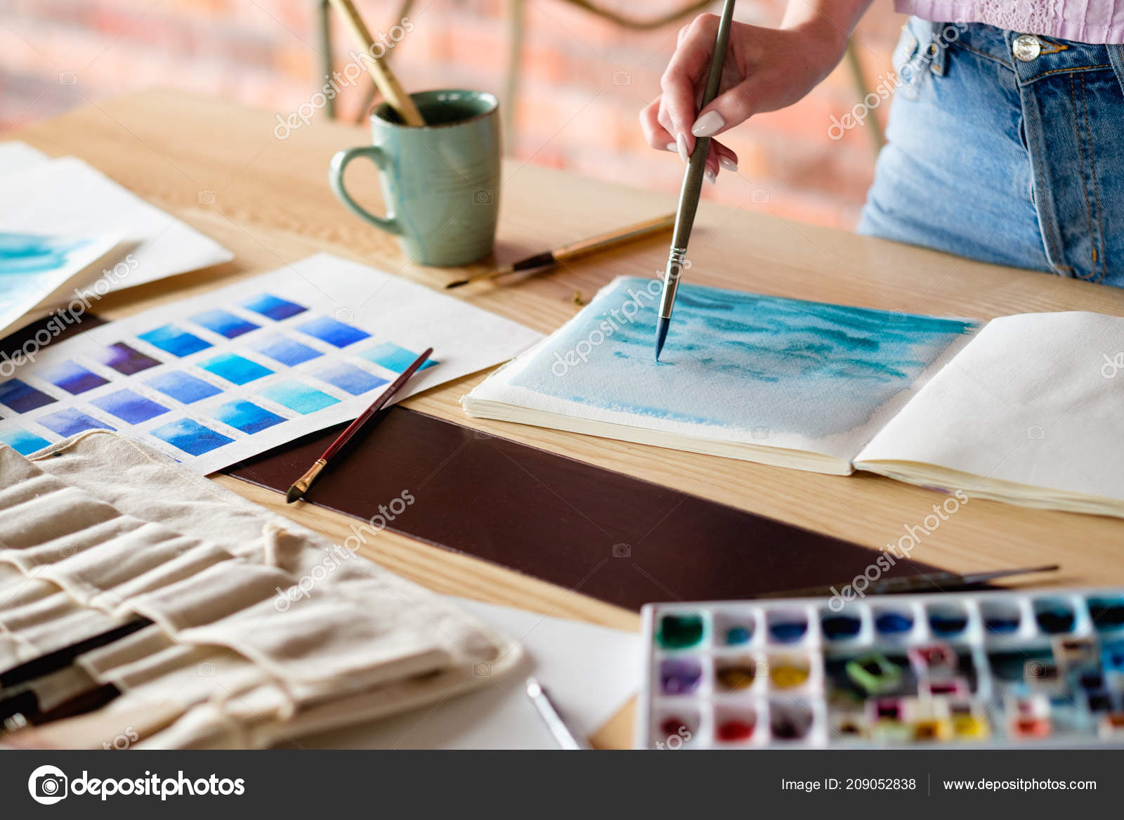 Leisure paint hobby artful drawing picture album — Stock Photo ...