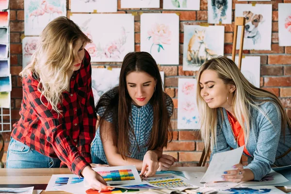 Art teacher Stock Photos, Royalty Free Art teacher Images | Depositphotos®