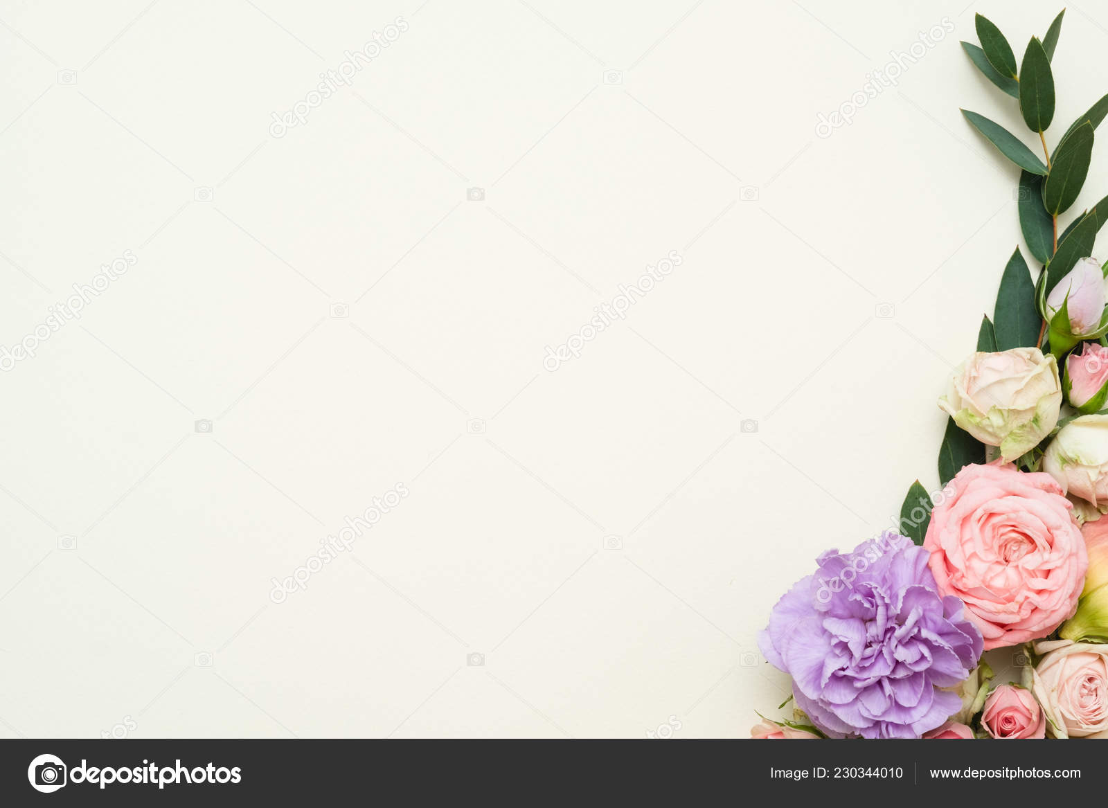 Minimal flower decor background congratulation Stock Photo by ©golubovy ...