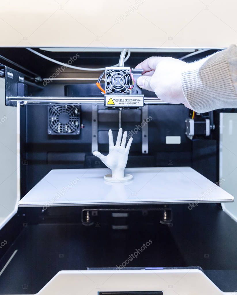 vista de cerca de la impresi n 3D en curso 2024