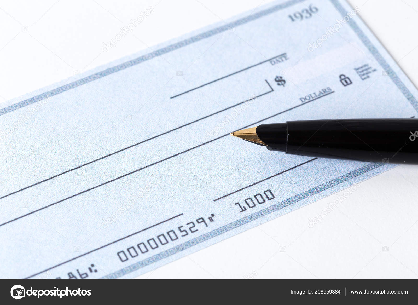 Cheque Pen Close Stock Photo by ©Fotofabrika 208959384
