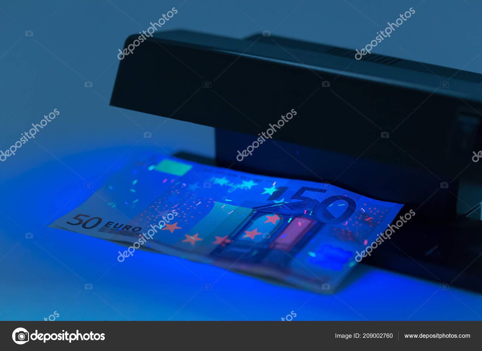 Close Checking Money Fluorescent Lamp — Stock Photo © Fotofabrika ...