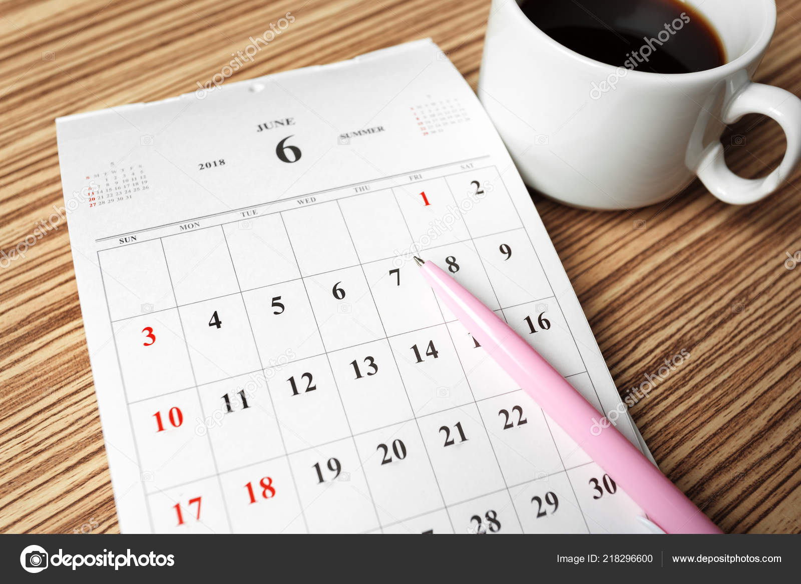 Close Work Space Open Calendar — Stock Photo © Fotofabrika #218296600