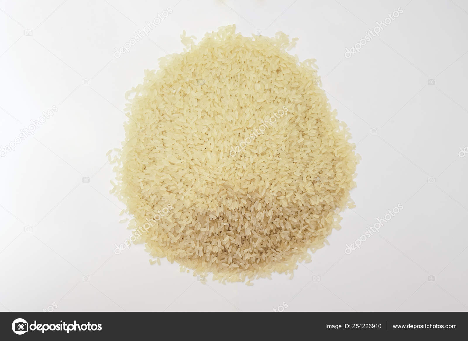 Rice White Background Close Stock Photo by ©borjomi88 254226910