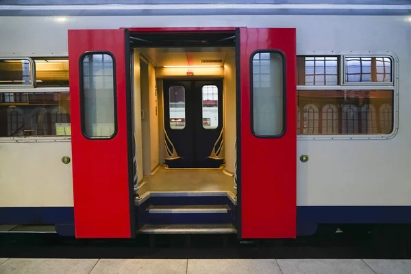 The train doors Stock Photos, Royalty Free The train doors Images ...