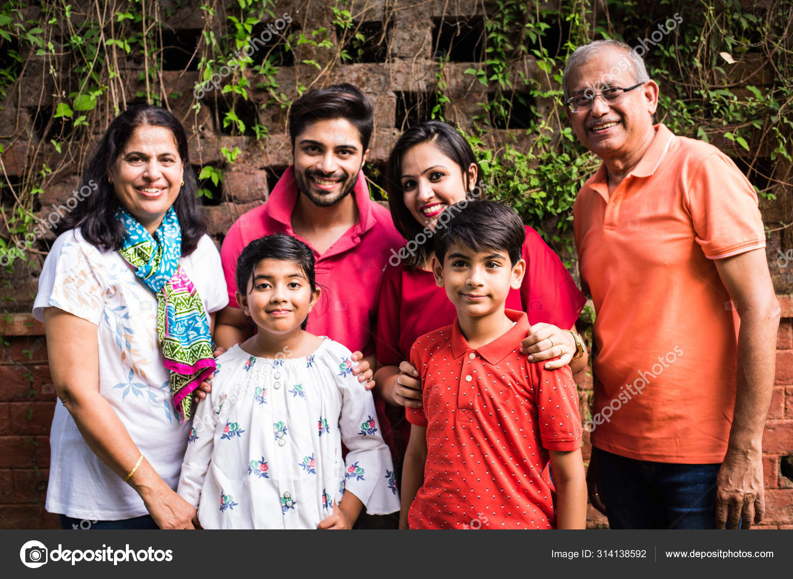 Happy Indian Family Life Images