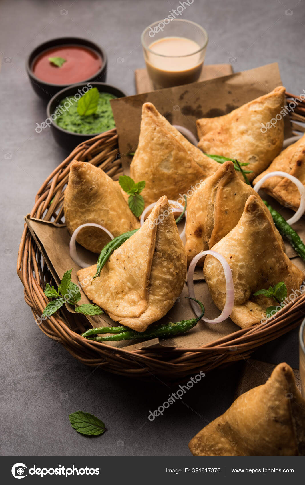 Samosa Triangle Shape Fried Baked Pastry Savoury Filling Popular Indian ...