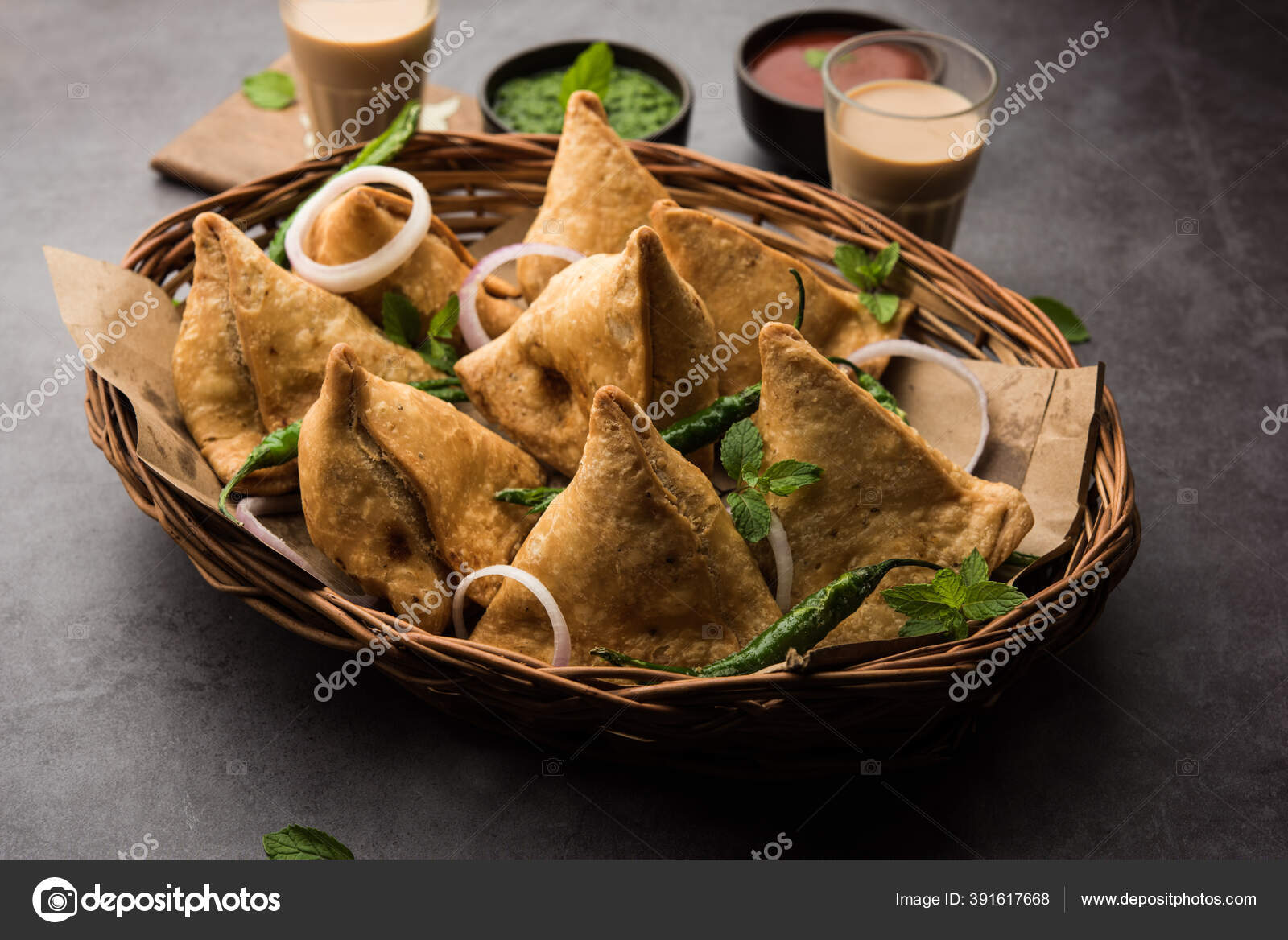 Samosa Triangle Shape Fried Baked Pastry Savoury Filling Popular Indian ...