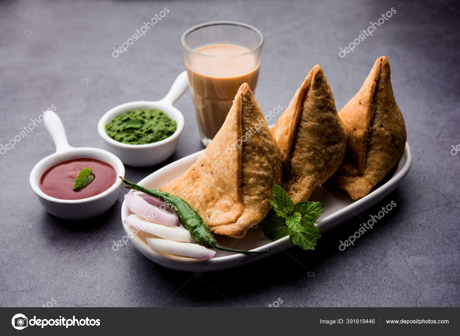 Samosa Triangle Shape Fried Baked Pastry Savoury Filling Popular Indian ...