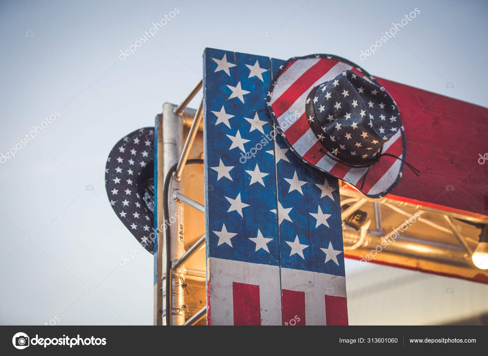 American Dream Neon Lights Letters Stock Photo by ©RomeoLu 313601060