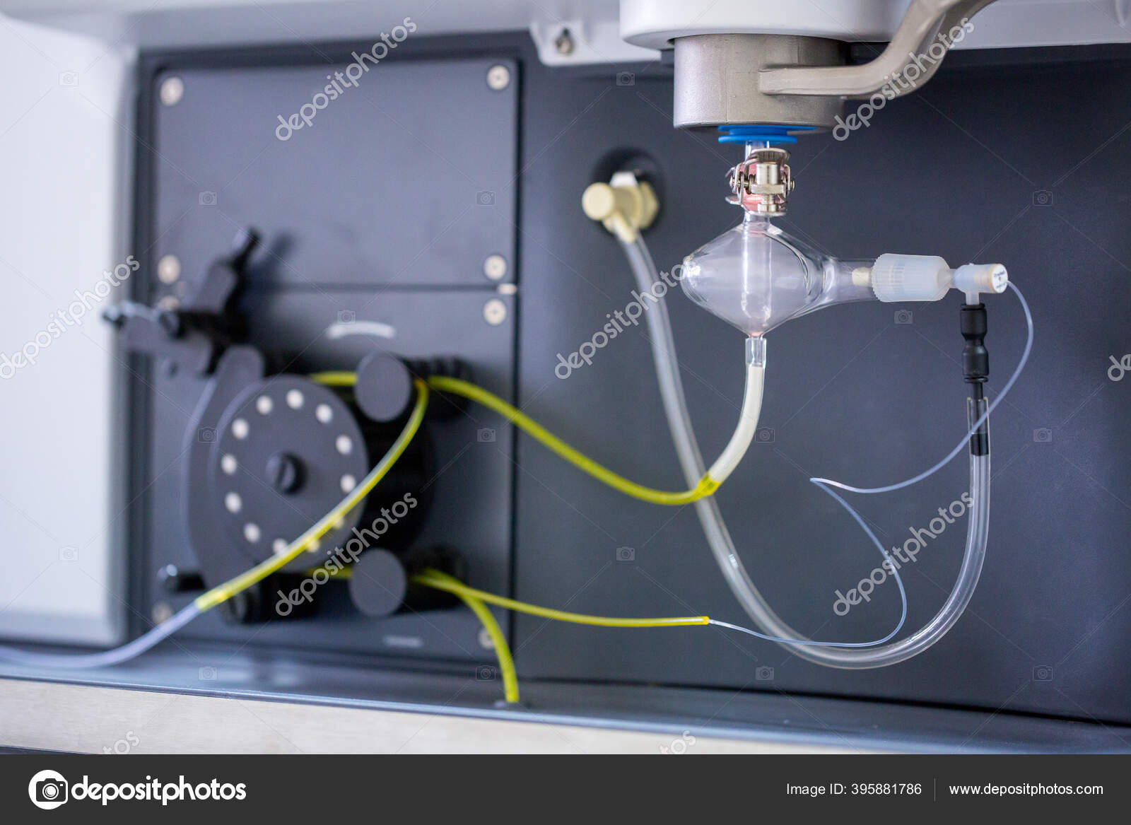 Espectrômetro Emissão Atômica Plasma Micro Ondas Alta Resolução Mpaes ...