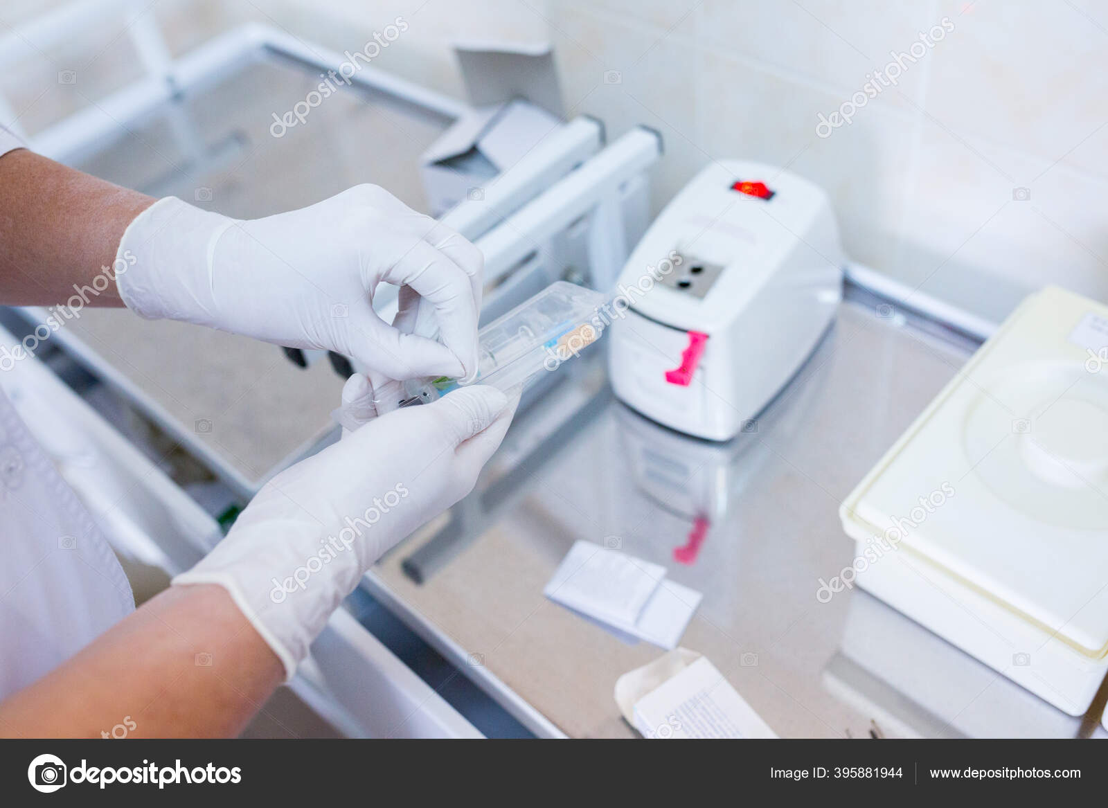 Nurse Hand Open Syringe Vial Dose Vaccine Drugs Prepares Injection ...