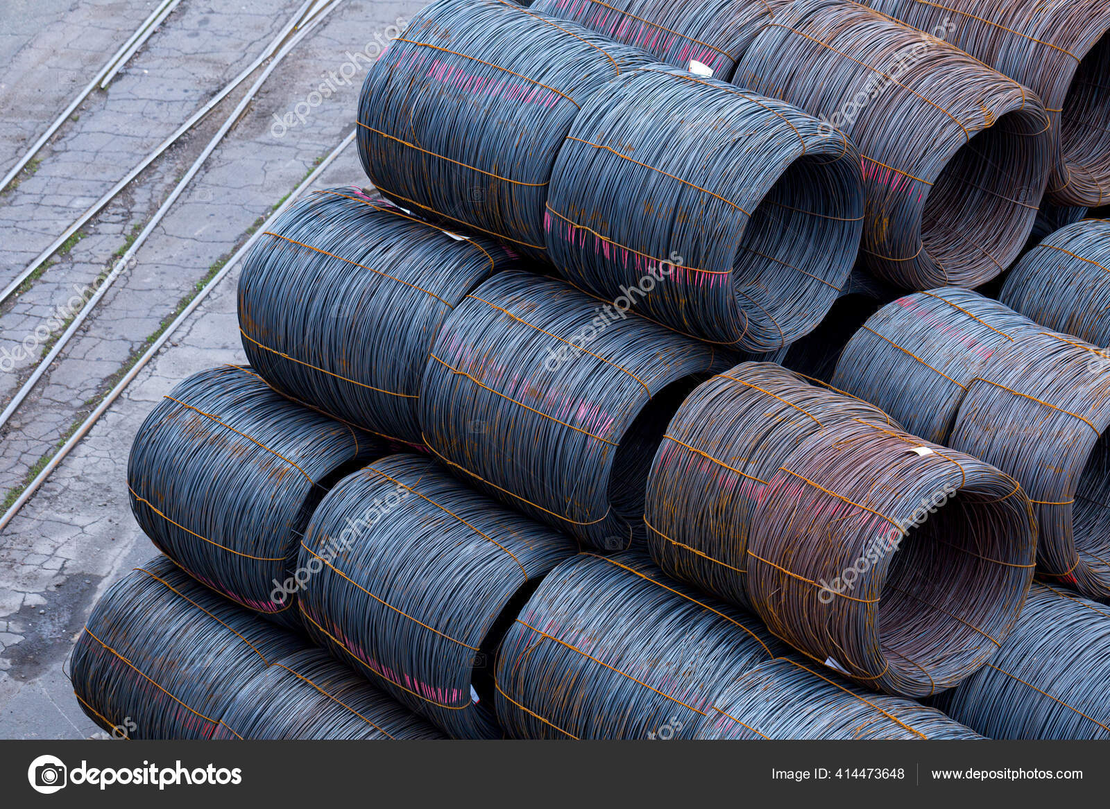 Steel Low Carbon Wire Rod Hot Rolled Steel Drawing Wire ⬇ Stock Photo ...