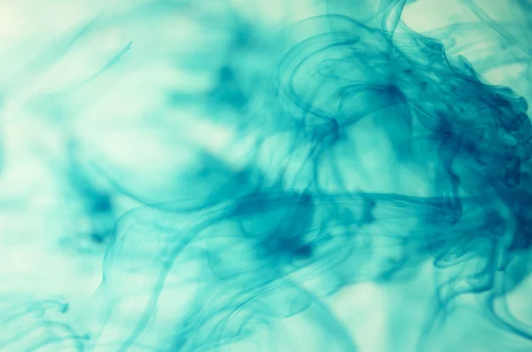 Humo de turquesa fotos de stock, imágenes de Humo de turquesa sin ...