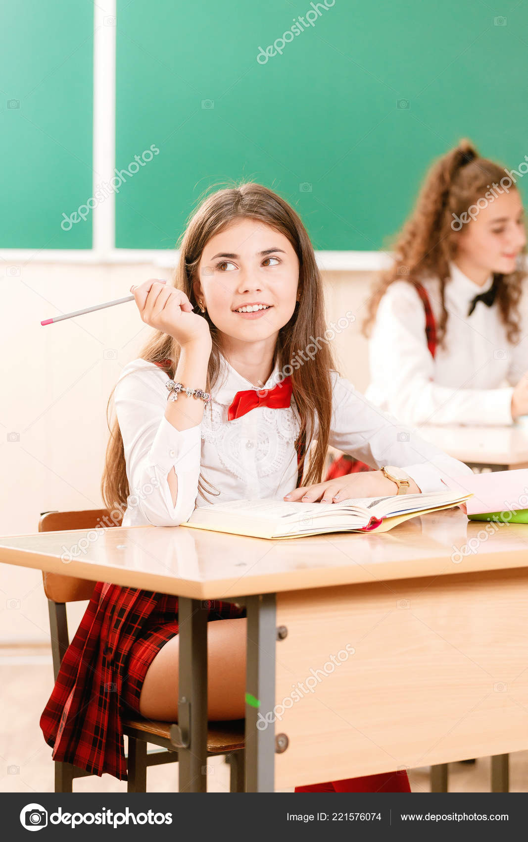 Schoolgirls School Uniforms Sit Couples Classroom Girls School ...