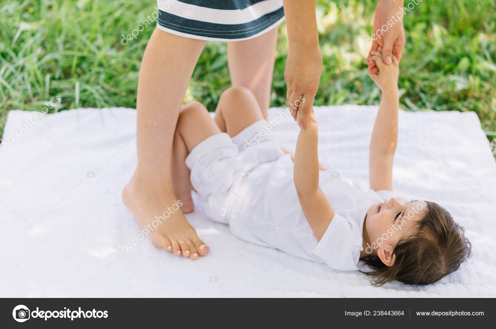 Cropped Horizontal Side View Happy Smiling Little Cute Daughter Kid ...
