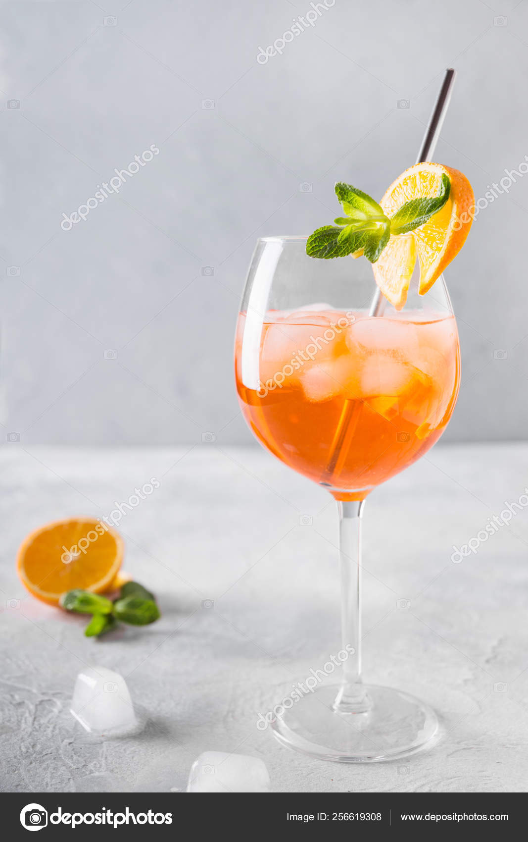 Classic Italian aperol spritz cocktail on light. Stock Photo by ...