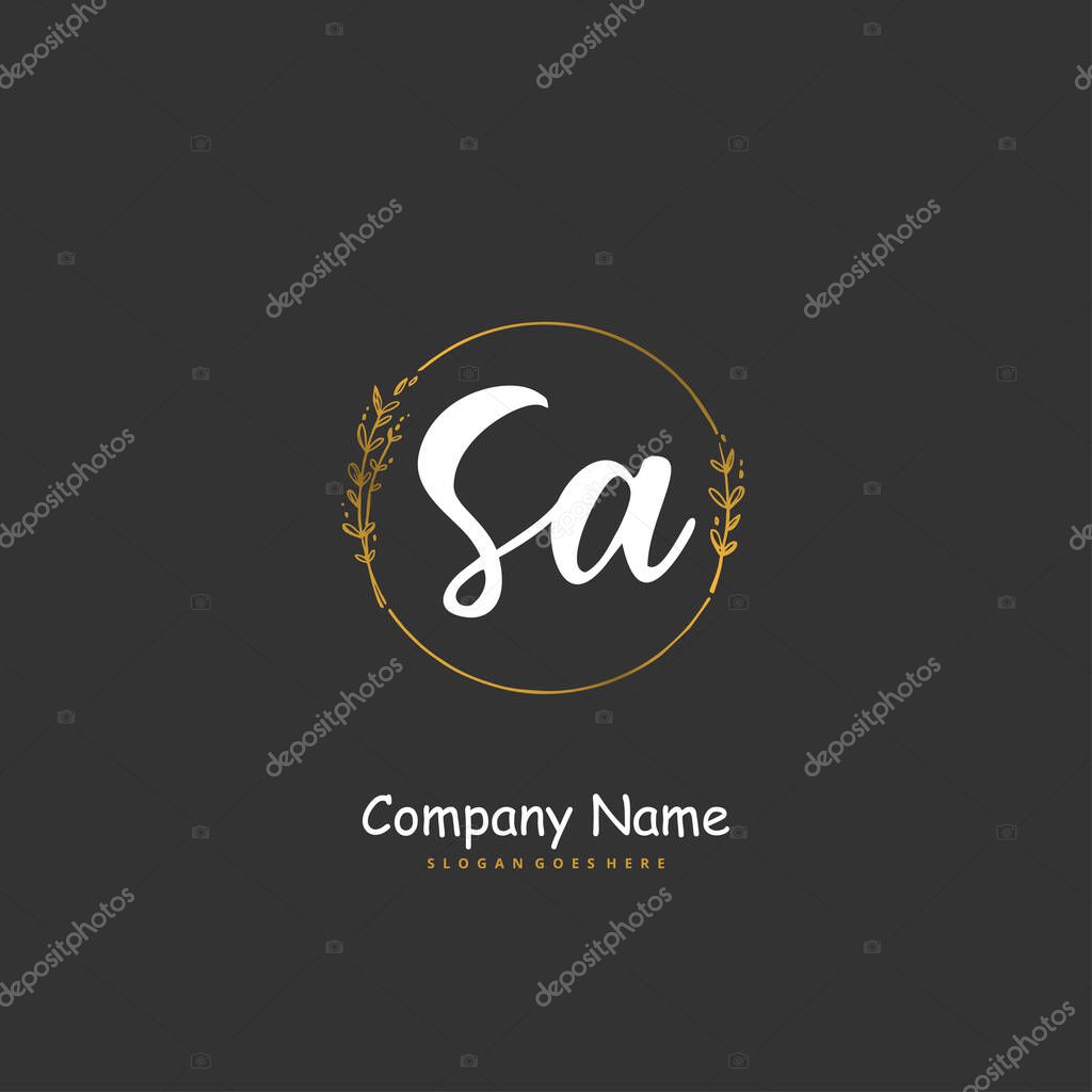 Inicial S Una escritura a mano SA y diseño del logotipo de la firma con ...