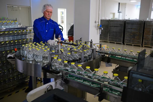 Transportador con el medicamento Remaxol para el tratamiento de la ...