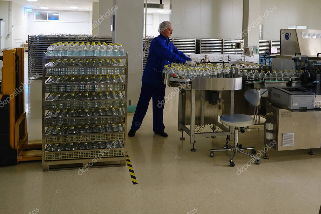 Transportador con el medicamento Remaxol para el tratamiento de la ...