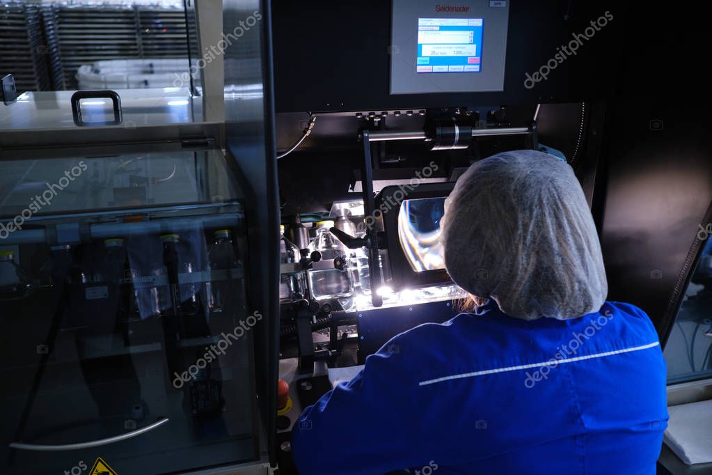 Transportador con el medicamento Remaxol para el tratamiento de la ...