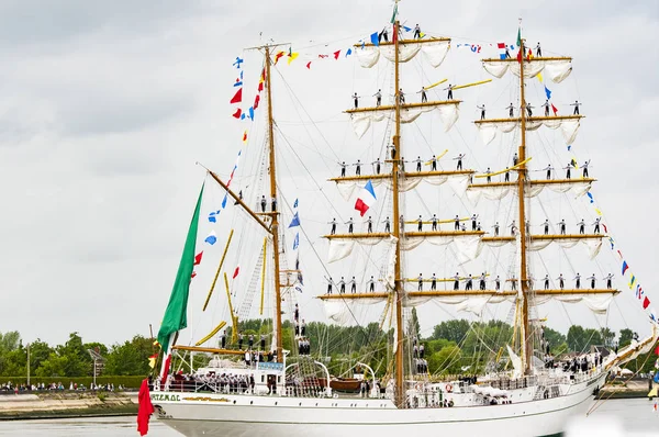 Sail parade Stock Photos, Royalty Free Sail parade Images | Depositphotos