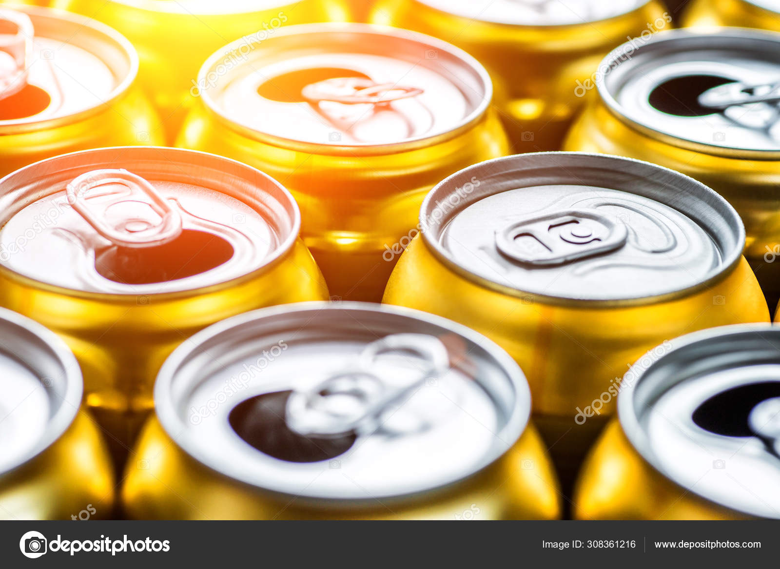 Golden beer cans.Aluminium cans without logo or trademark on the Stock ...