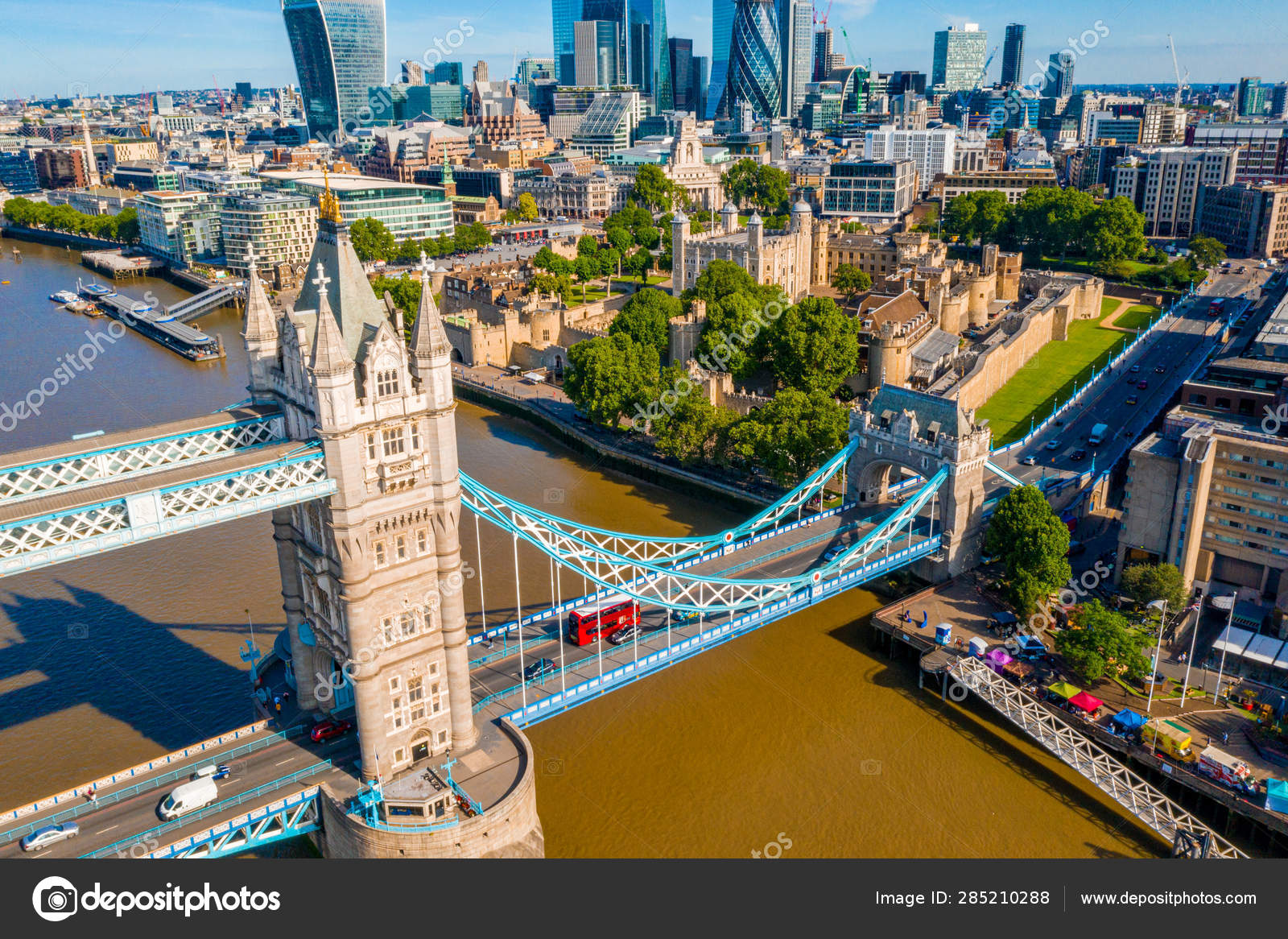 Beautiful Tower Bridge London Premium Photo | Aerial Panoramic Sunset