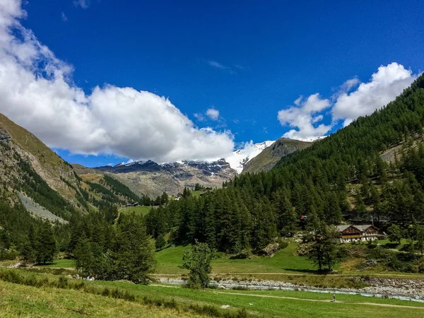 Gailtal alps Stock Photos, Royalty Free Gailtal alps Images | Depositphotos