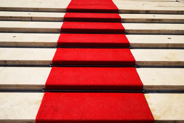 Red carpet stairs Stock Photos, Royalty Free Red carpet stairs Images ...
