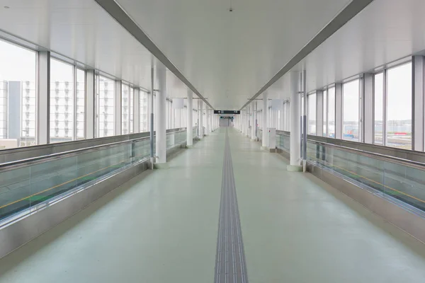 One point perspective Stock Photos, Royalty Free One point perspective ...