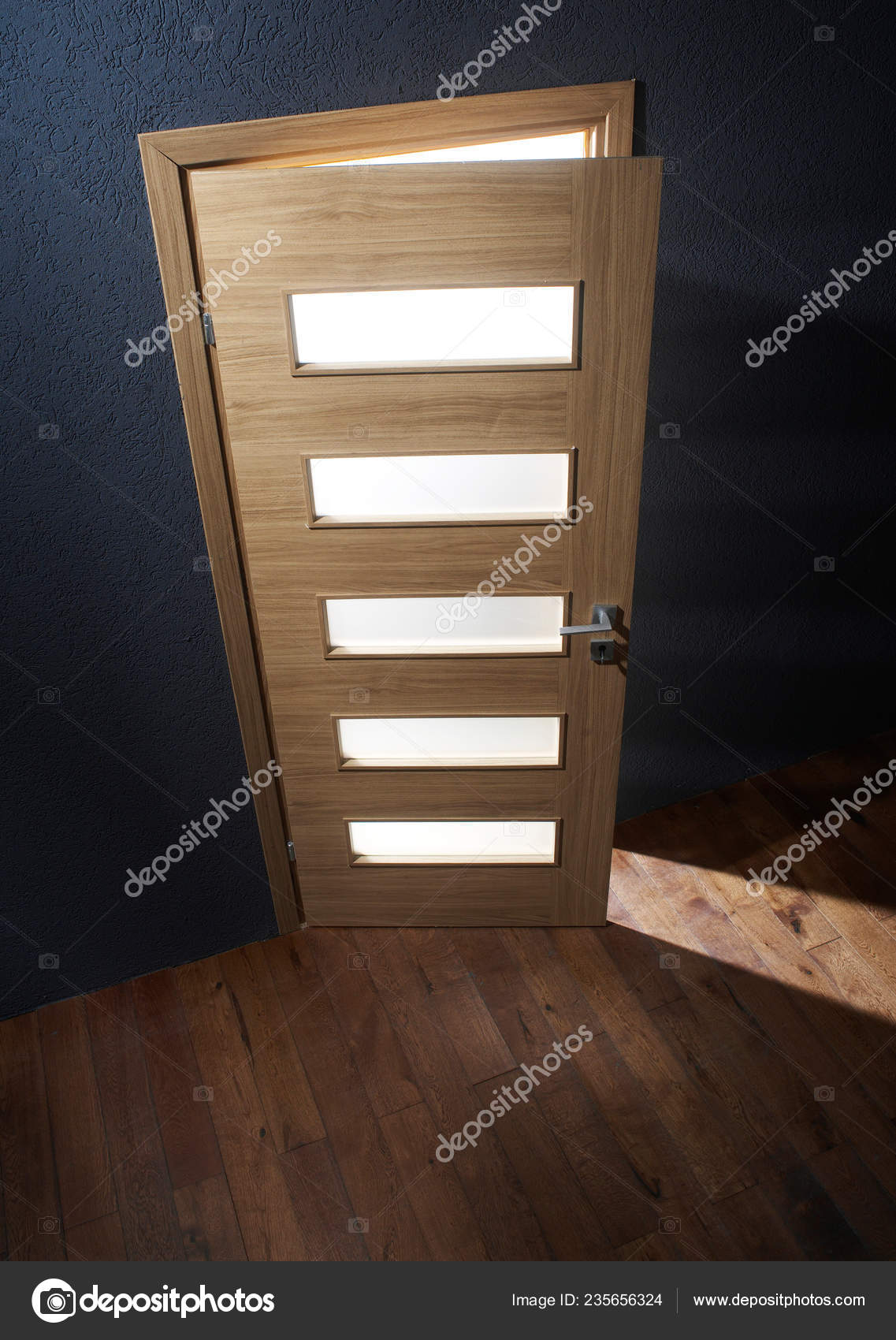 Open Door Room — Stock Photo © Goir #235656324