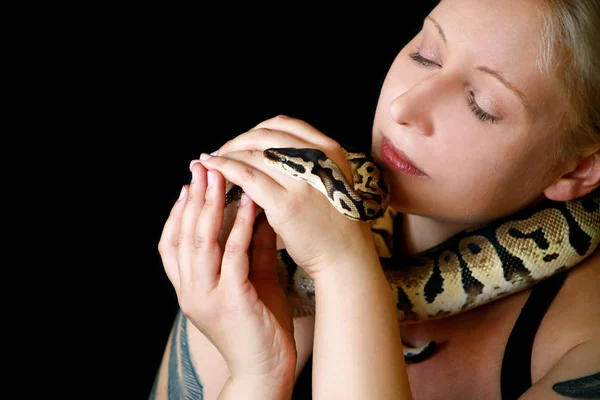 Girl with snake Stock Photos, Royalty Free Girl with snake Images ...