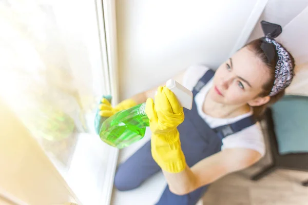 Cleaning service team Stock Photos, Royalty Free Cleaning service team ...