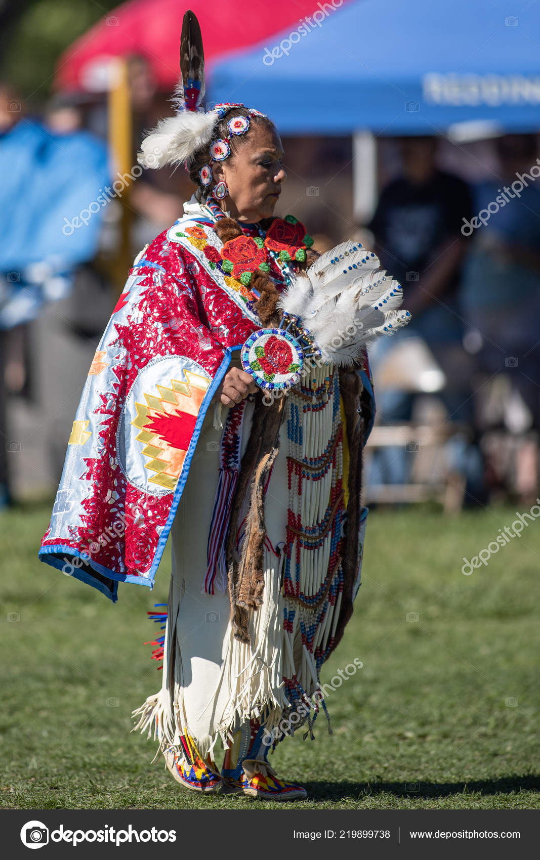 Participant Dancing Native American Style Stillwater Pow Wow Anderson ...
