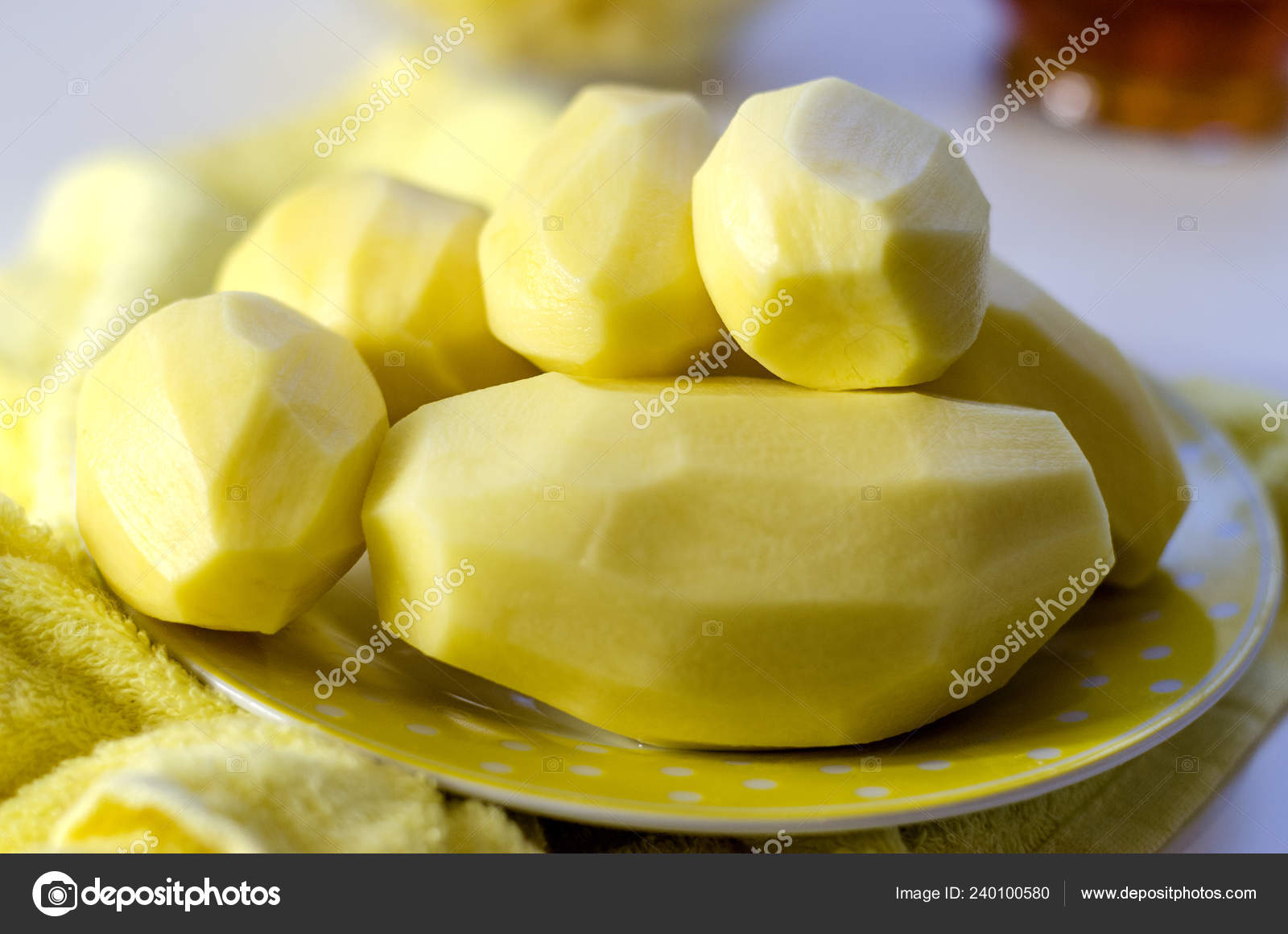 Raw Peeled Potatoes Table Ready Cooking — Stock Photo © Katerina3 ...