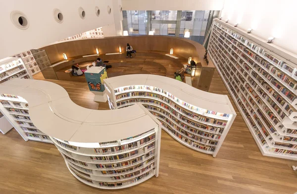 Futuristic library Stock Photos, Royalty Free Futuristic library Images ...