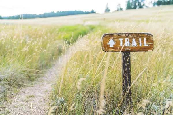 Hiking trail logo Stock Photos, Royalty Free Hiking trail logo Images ...