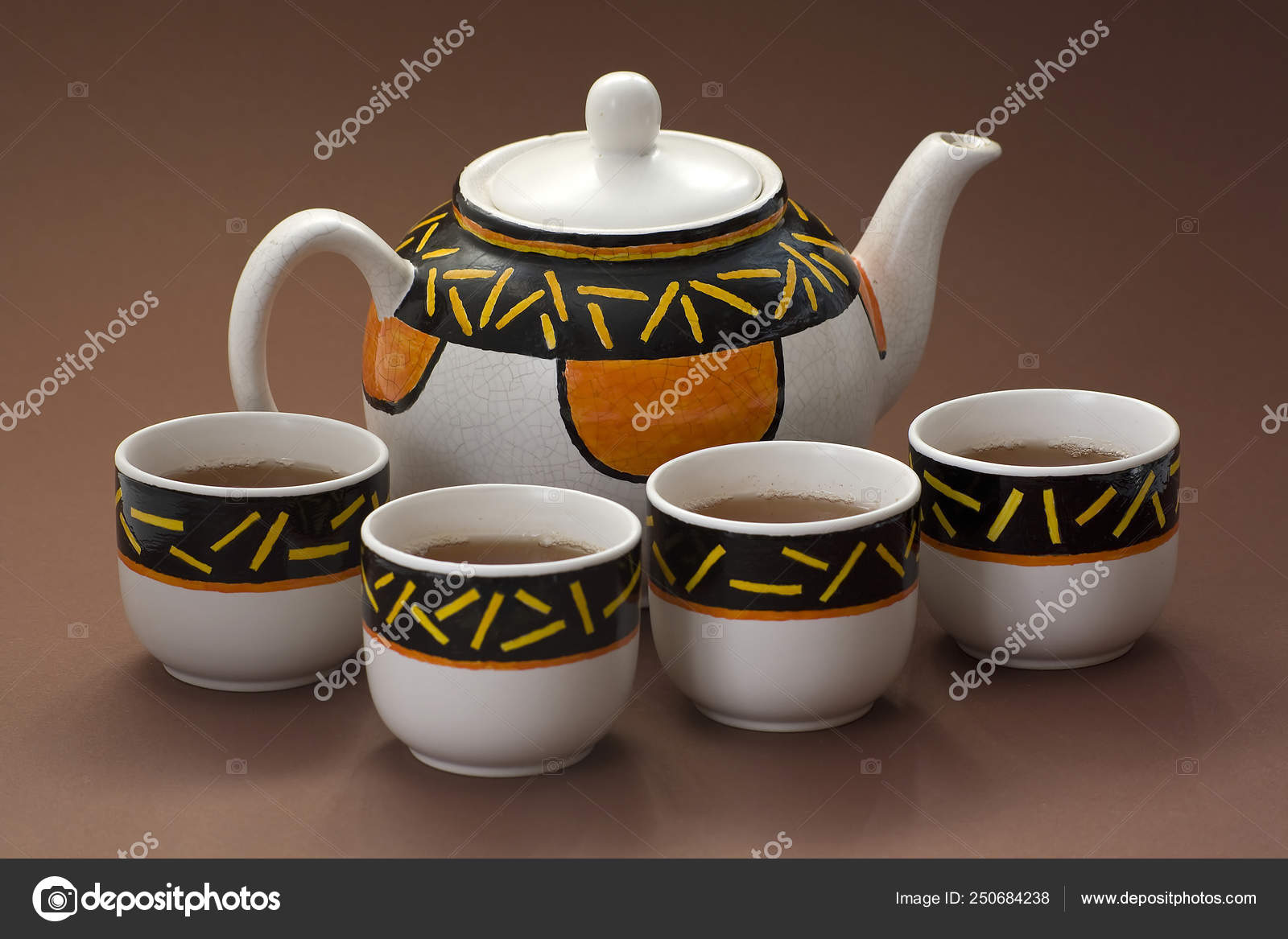 Tea Set Cups Stock Photo by ©mira.drozdowski.gmx.de 250684238