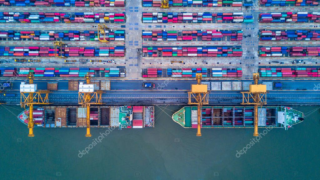 Embarcaci n de contenedores que transportan contenedores para importaci n y exportaci n, log ...