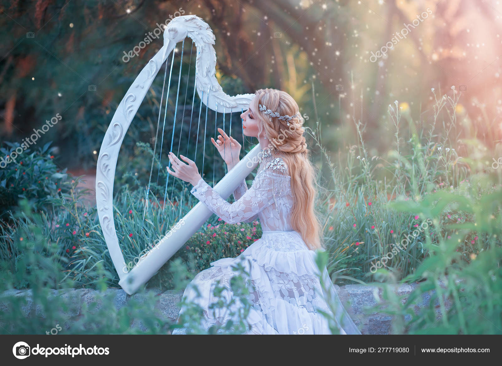 The Girl Is Play Harp