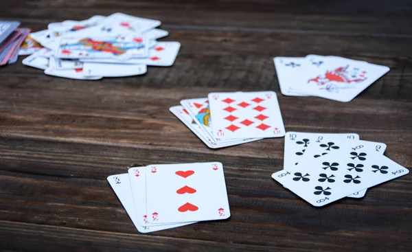 Card table Images - Search Images on Everypixel