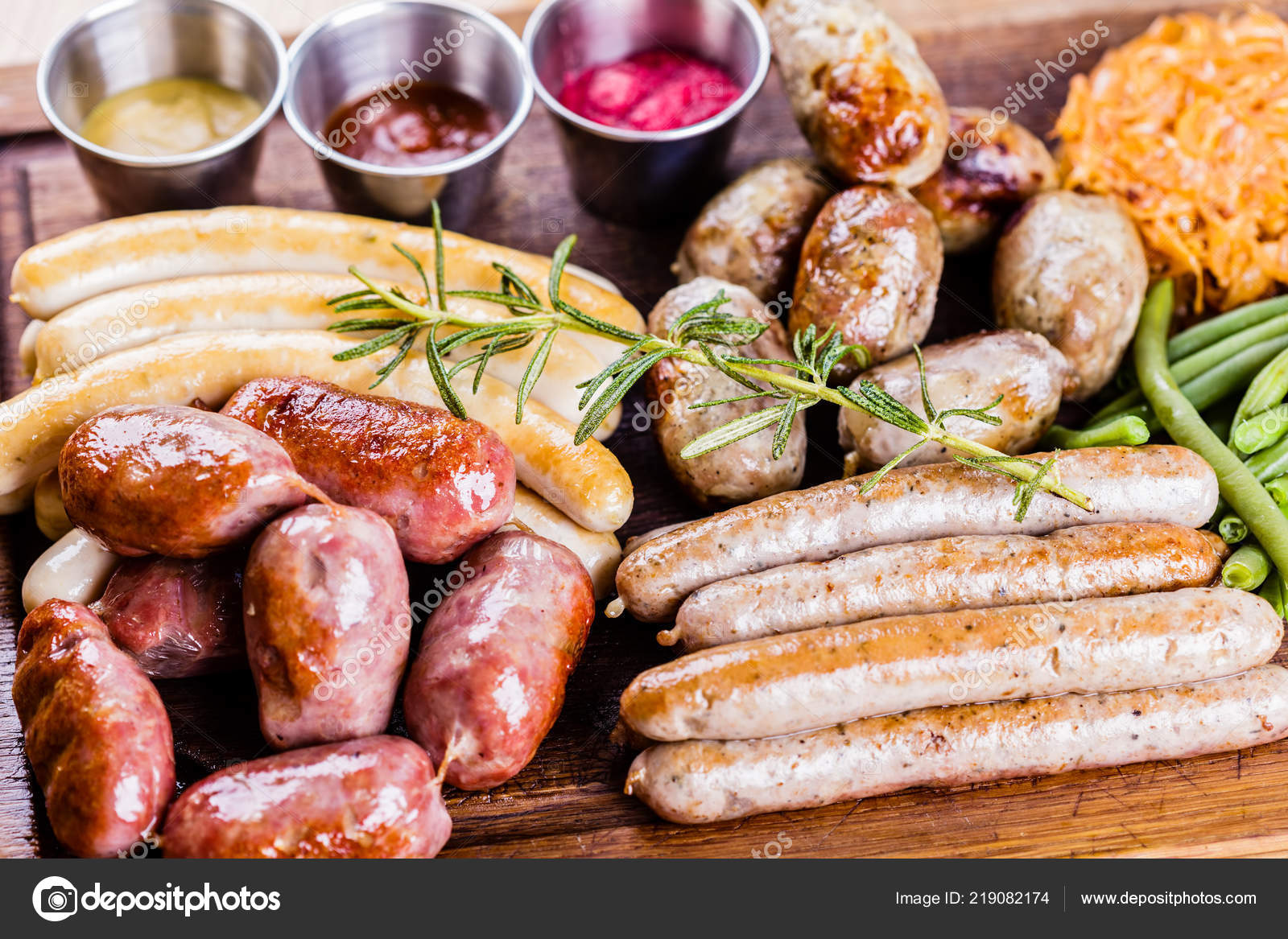 Oktoberfest Food Menu Assorted Grilled Sausages Sauerkraut Green Beans ...