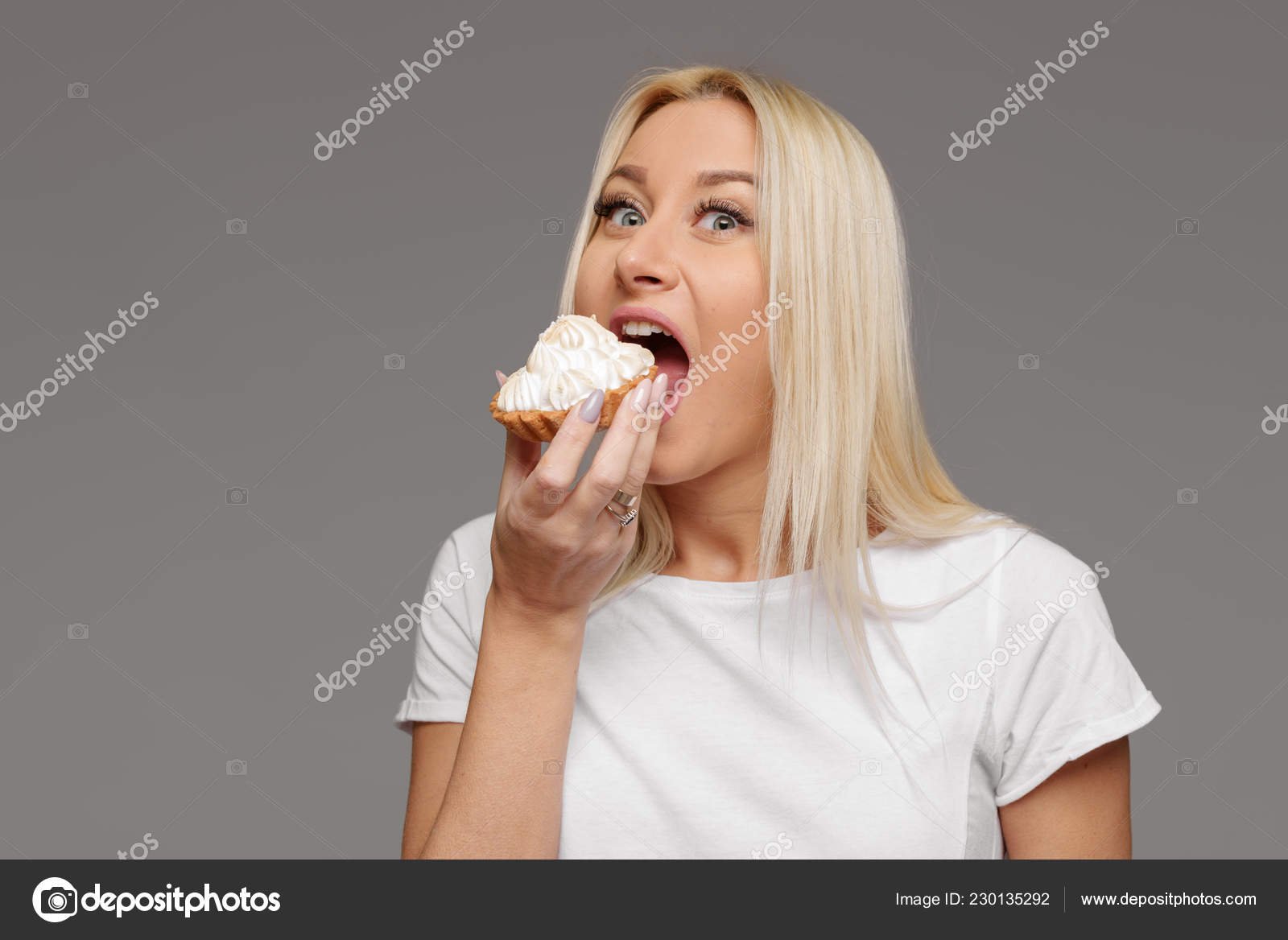 Laughing Blond Woman Eating Cake Isolated Grey Background Diet — Stock ...