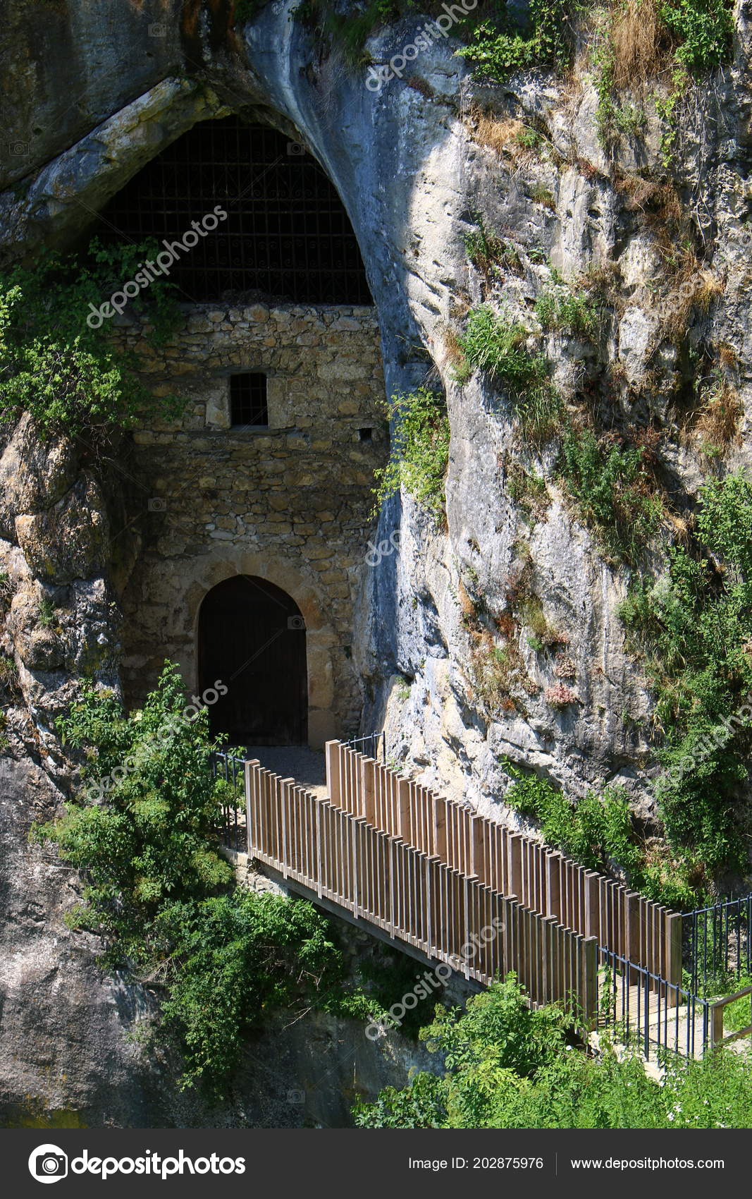 Predjam Castle Cliff Precipice Mountains Slovenia — Stock Photo ...