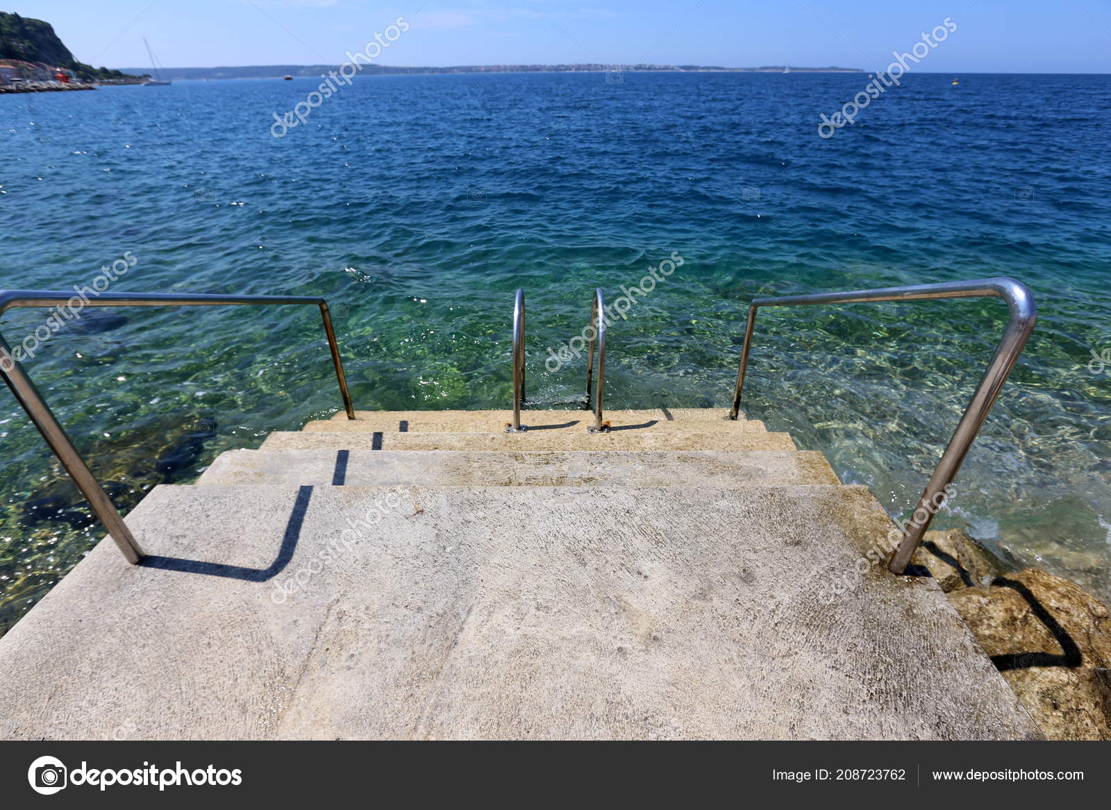 Ladder Functional Structural Element Structure Providing Vertical ...