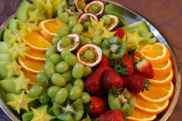Fruits pour le banquet images libres de droit, photos de Fruits pour le ...